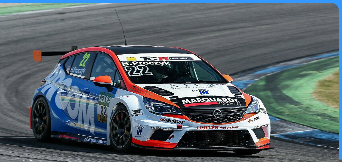 HP Racing mit zwei Opel Astra TCR in der ADAC TCR Germany 2018