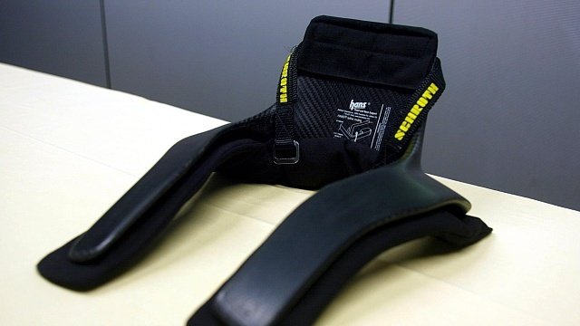 Formel 1 Sicherheit: Wie funktioniert das HANS System?