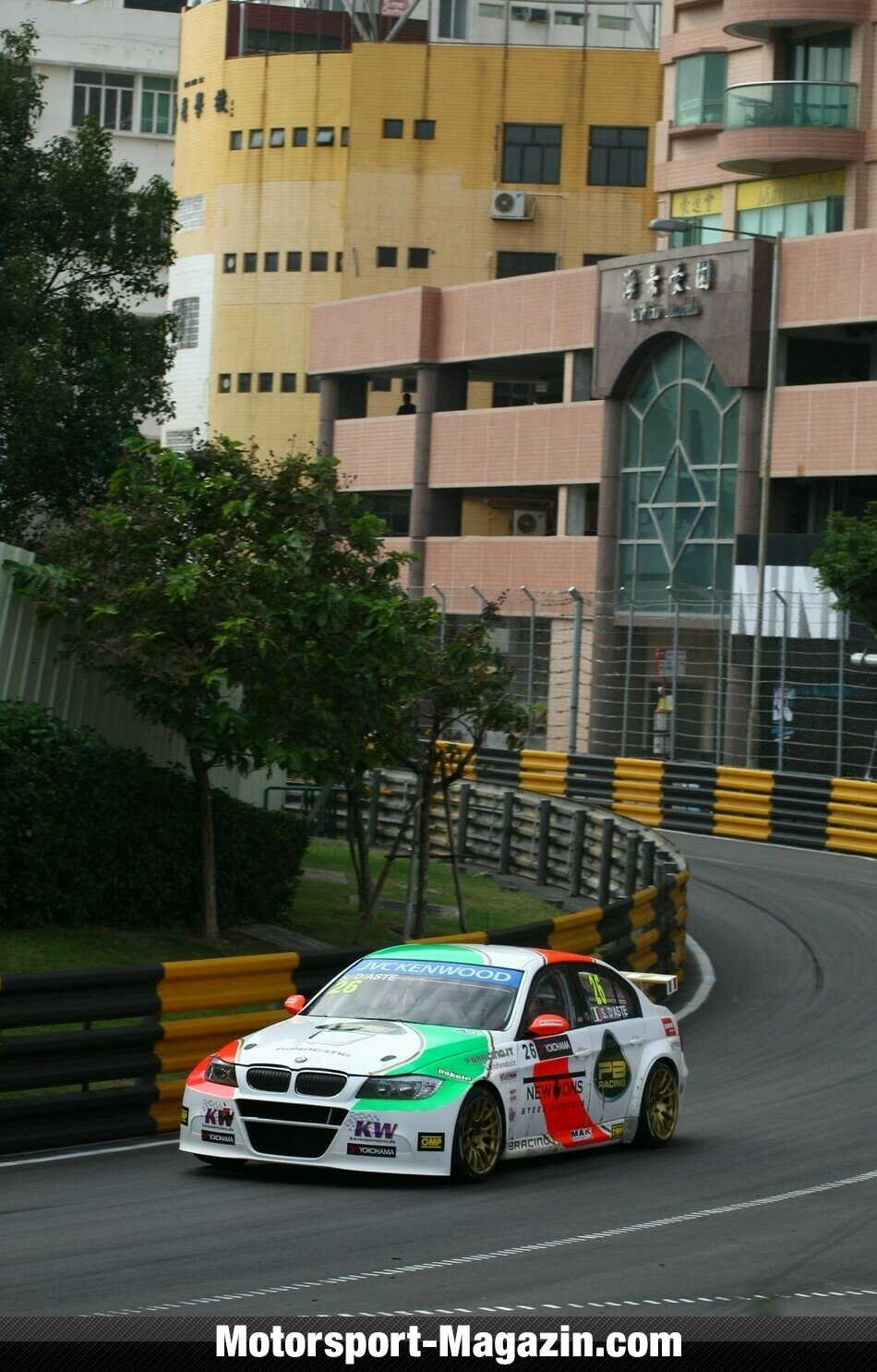 Stefano D'Aste erwägt WTCC-Option