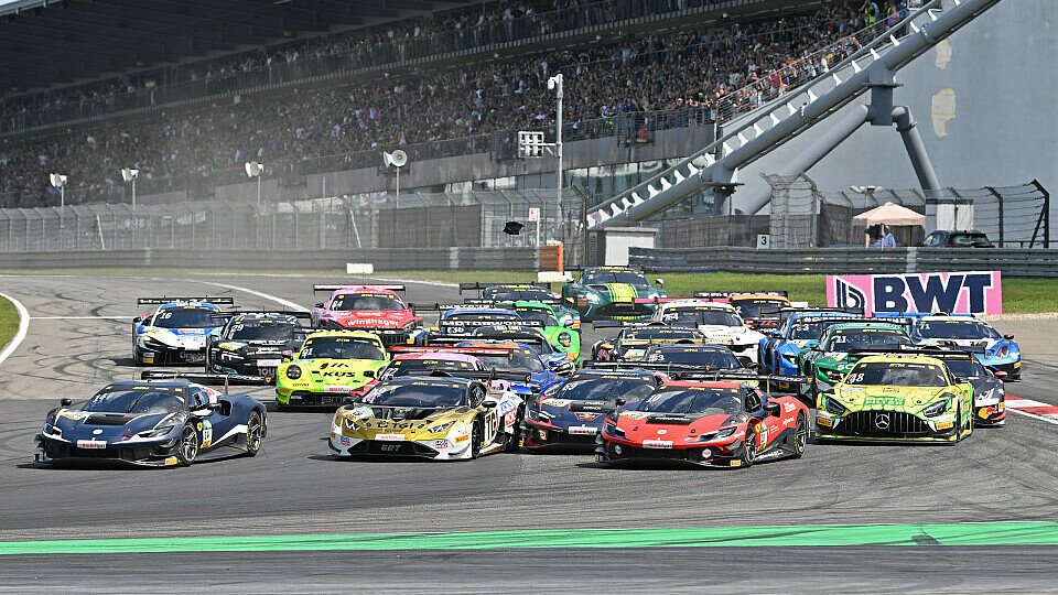 DTM Nürburgring Rennbericht: Ricardo Feller verpasst Sensation bei ...